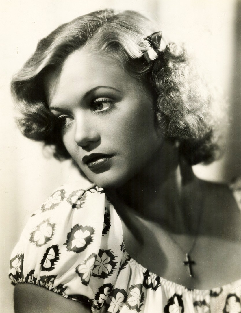 Simone Simon | MATTHEW'S ISLAND