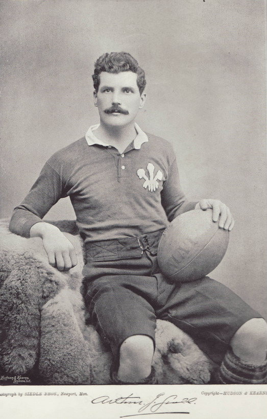 Vintage Rugby Player Stache | MATTHEW'S ISLAND