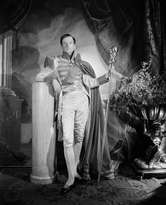 Cecil Beaton, self-portrait as King George IV, late 1930s | MATTHEW'S ...