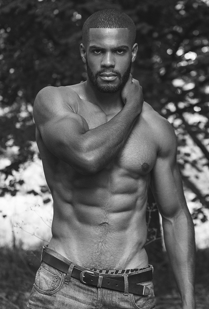 Model | MATTHEW'S ISLAND