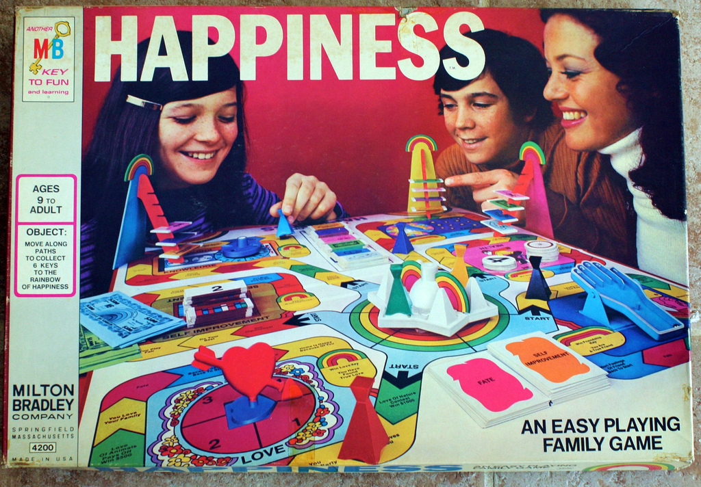 Happiness, an easy playing family game | MATTHEW'S ISLAND