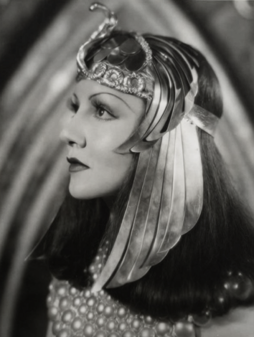 Claudette Colbert in “Cleopatra”, photo by Ray Jones, 1930s | MATTHEW'S ...