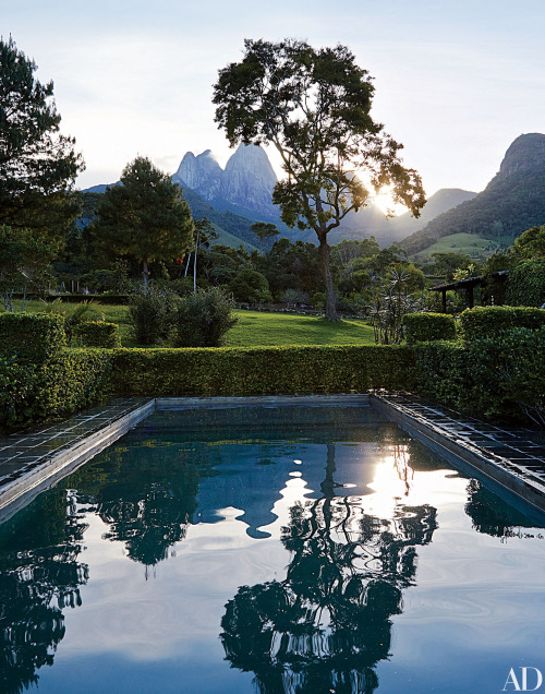 Swimming Pool, Architectural Digest, Brazil | MATTHEW'S ISLAND