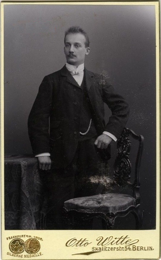 Vintage Stache, Berlin | MATTHEW'S ISLAND