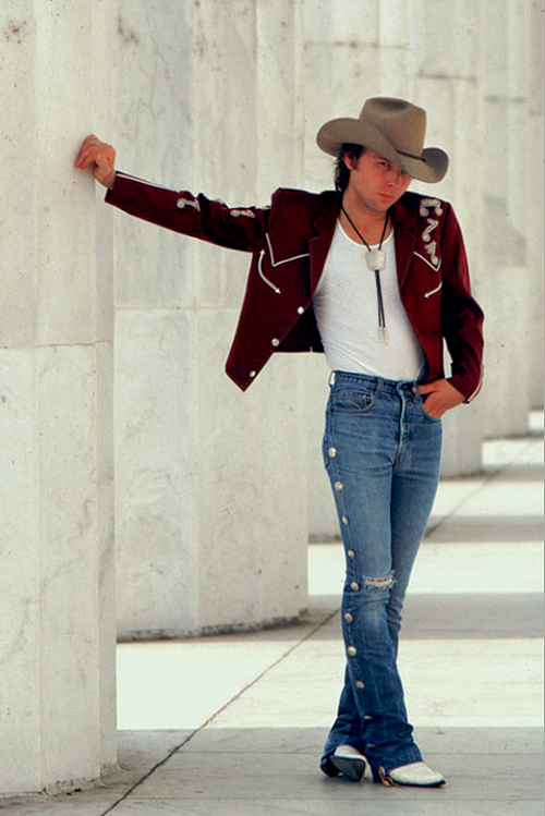 DWIGHT YOKUM 414 | MATTHEW'S ISLAND