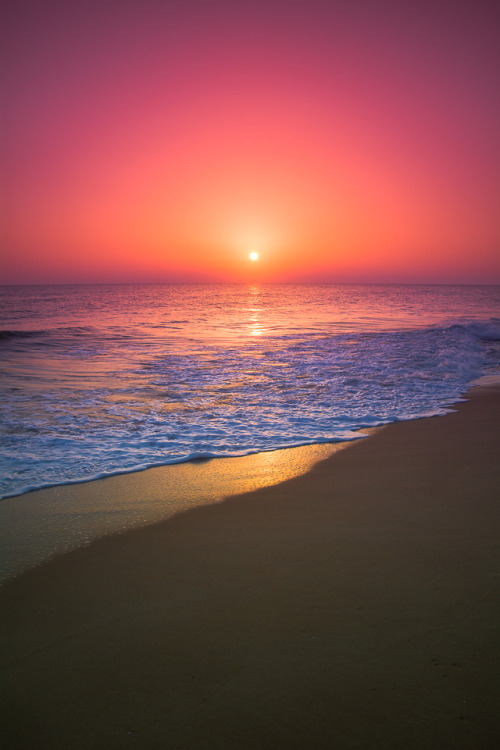 Sunset at a beach | MATTHEW'S ISLAND