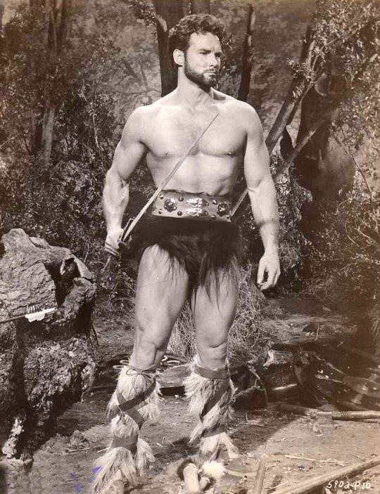 Shirtless Warrior Steve Reeves | MATTHEW'S ISLAND