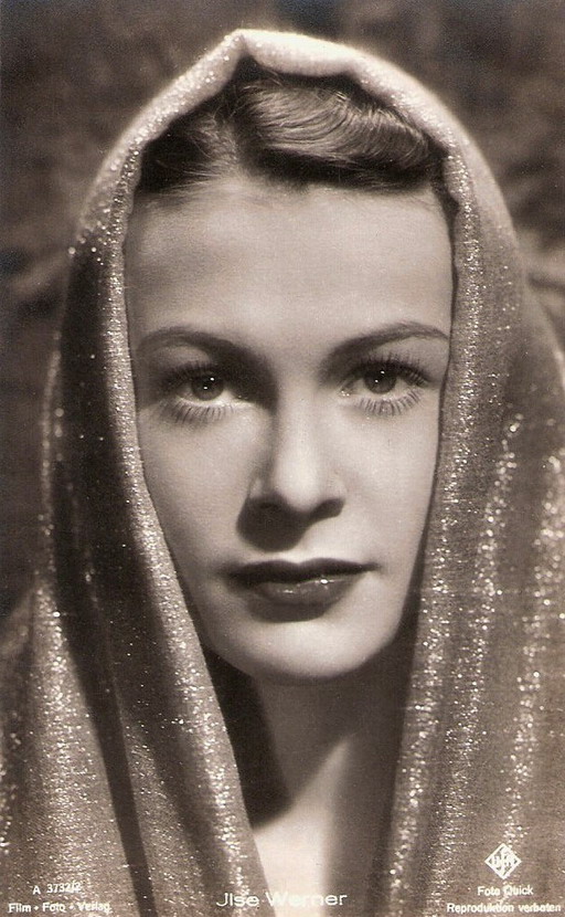 Ilse Werner, Dutch-German whistler, singer, actress | MATTHEW'S ISLAND