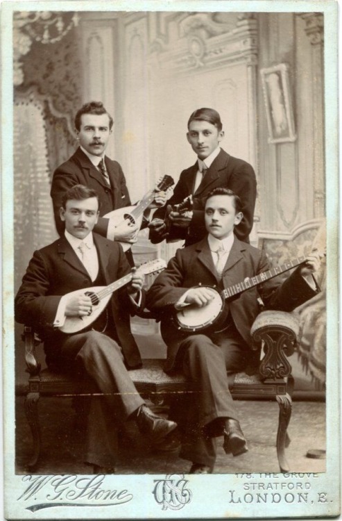 4 man band | MATTHEW'S ISLAND