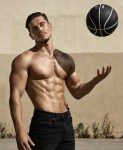 Models with basketballs | MATTHEW'S ISLAND
