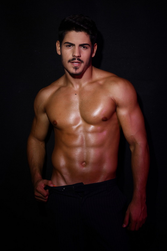 MODELS WITH MUSTACHES (Click on this title to go to a gallery of 9 ...