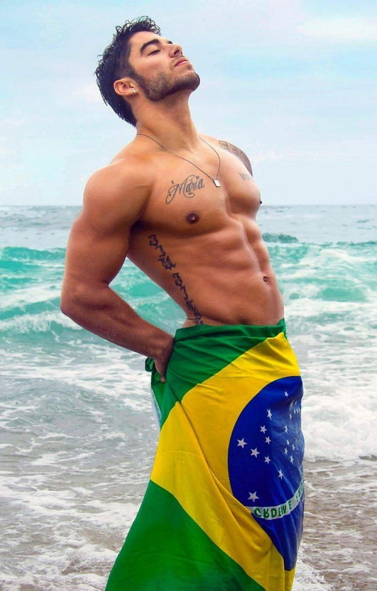 Brazilian model | MATTHEW'S ISLAND