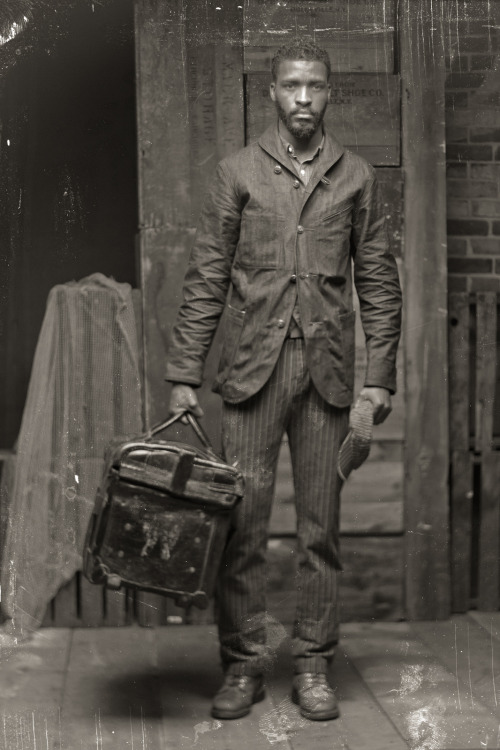 Vintage salesman in his traveling outfit | MATTHEW'S ISLAND