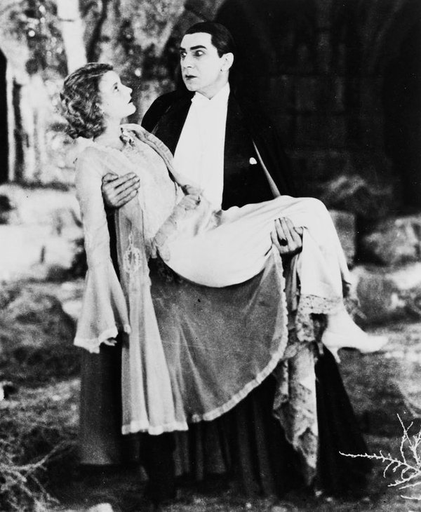 Bela Lugosi and Helen Chandler in “Dracula”, 1931 | MATTHEW'S ISLAND