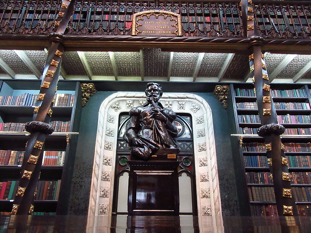 Library in Brazil | MATTHEW'S ISLAND