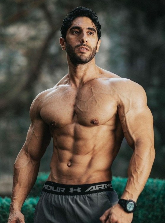 INDIAN MODELS | MATTHEW'S ISLAND