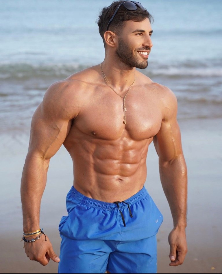 MOROCCAN-GERMAN MODEL AMIN ELKACH | MATTHEW'S ISLAND