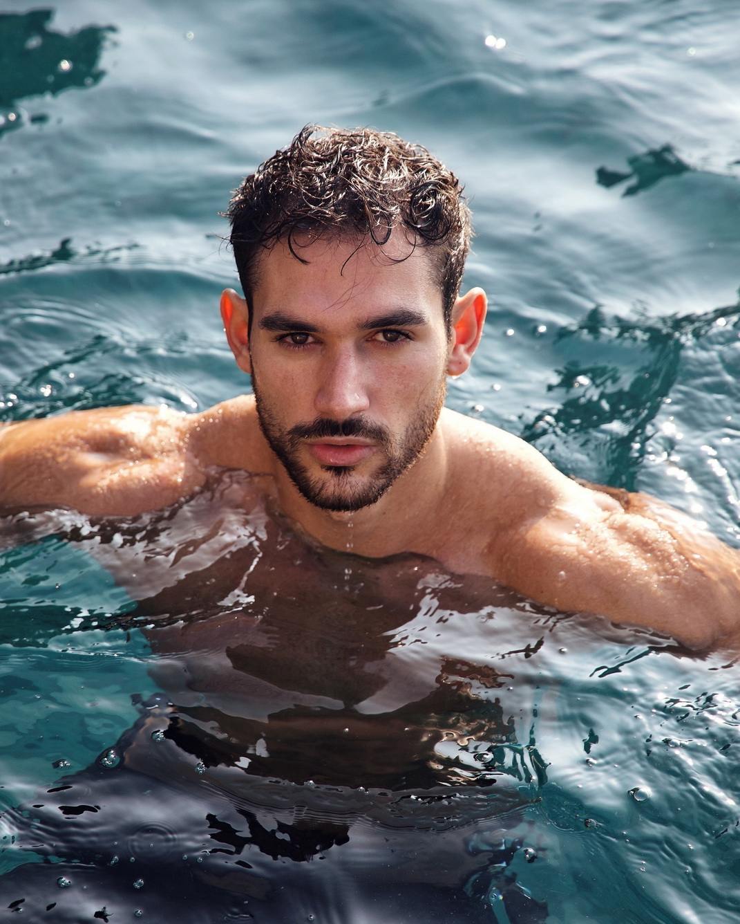 WET MODELS (Click on this title to go to a gallery of 11 photos ...