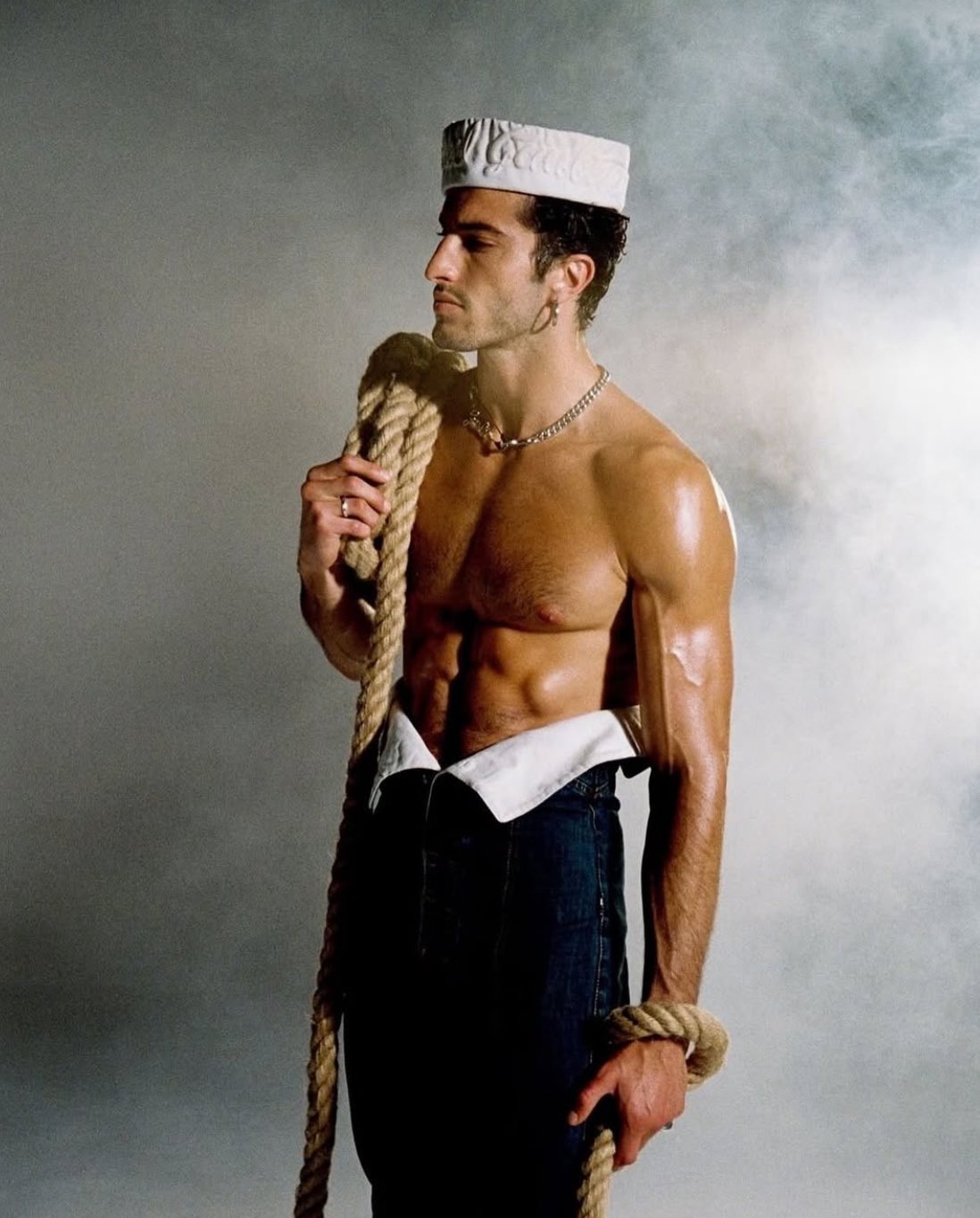 SAILOR MODELS | MATTHEW'S ISLAND